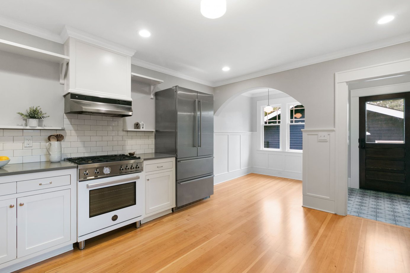 5 Fun and Practical Kitchen Bump Out Ideas